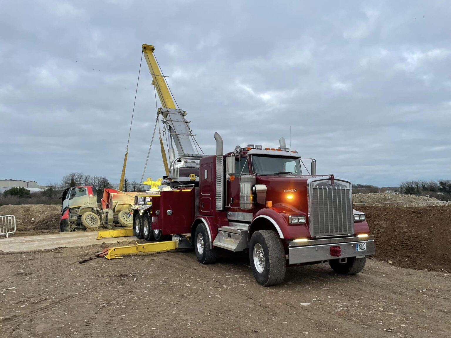 Kenworth W900 Rotator | Mick Gould Commercials